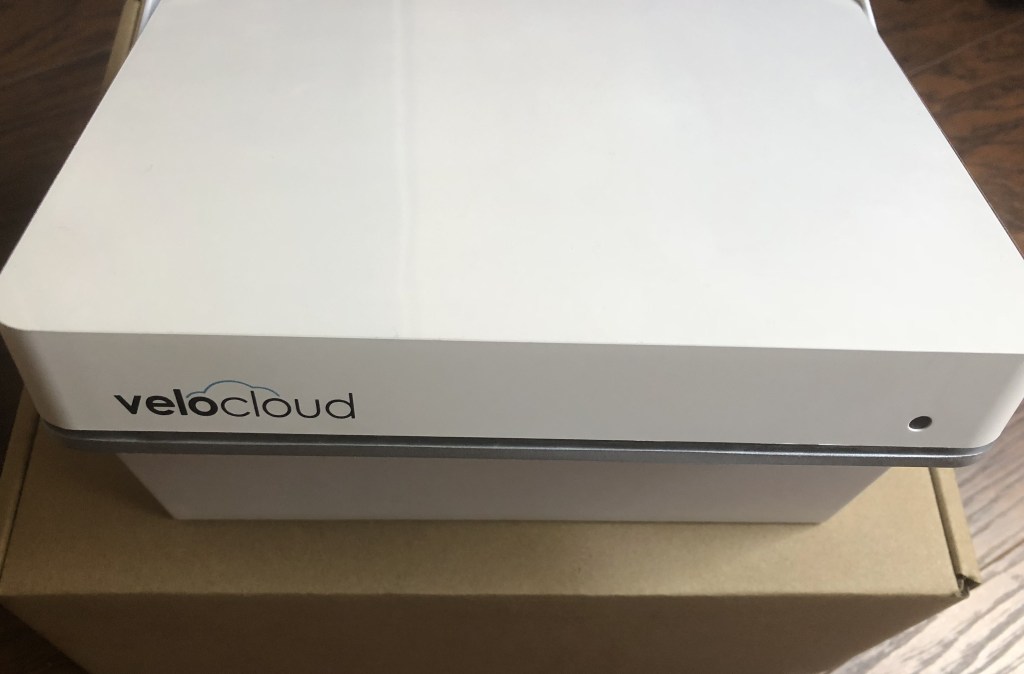 Unboxing of VeloCloud Edge 510 | Cloud-simple.net